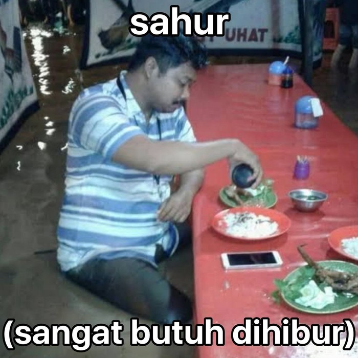 10 Meme Lucu Bulan Ramadan, Menahan Lapar Saat Puasa!