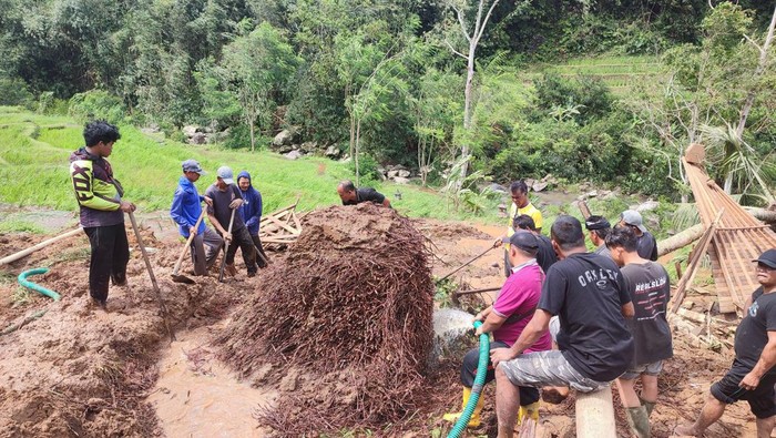 Potret Longsor di Jatiluwih Tabanan yang Tewaskan Dua Turis Asing