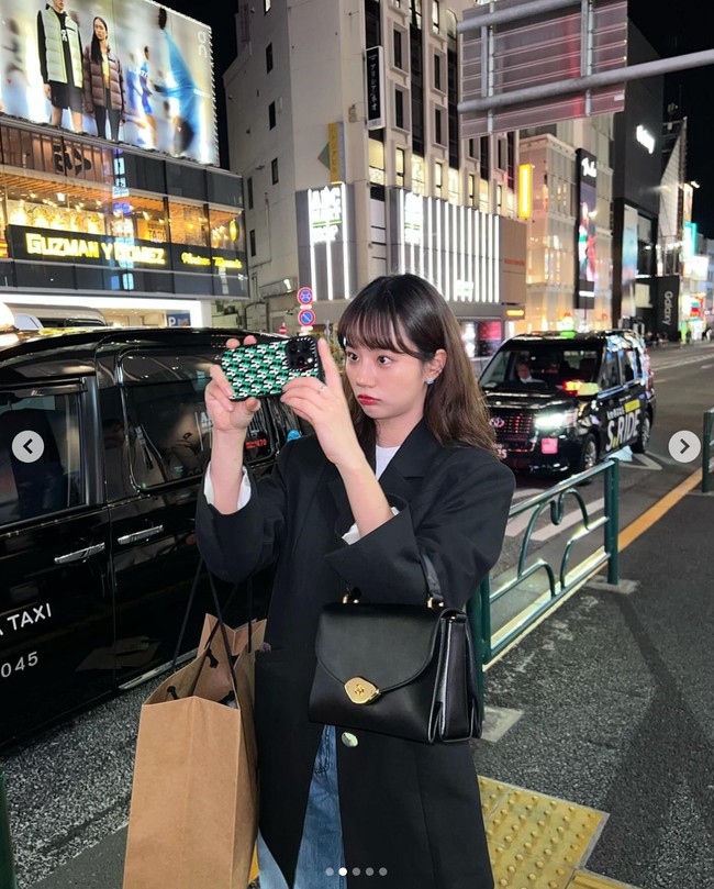 7 Foto Hyeri Pakai Casing Couple Hingga Ryu Jun Yeol Pacari Han So Hee