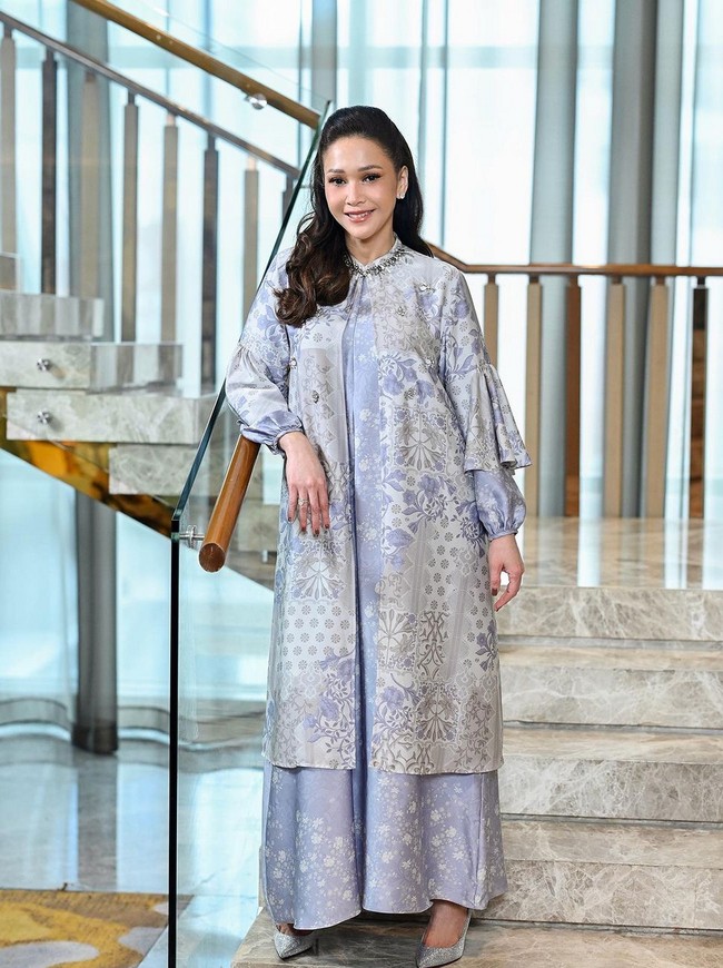 7 Foto Keluarga Maia Estianty Bareng Al, El, Dul, Ada Tissa Biani Bikin Salfok