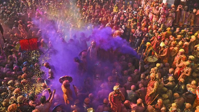 Kemeriahan Festival Warna di India yang Penuh Makna