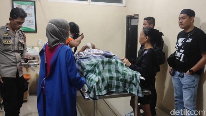 Kronologi Pria di Bone Tewas Usai Didorong Selingkuhan Istri hingga ... Kronologi Pria di Bone Tewas Usai Didorong Selingkuhan Istri hingga ...