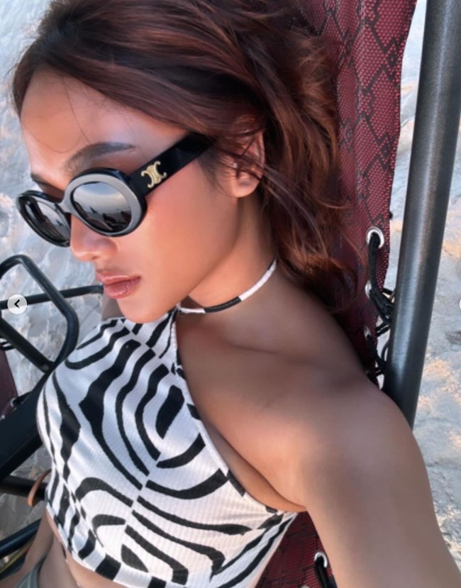 7 Potret Marion Jola Liburan ke Thailand, Pamer Body Goals yang Bikin Iri