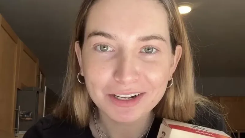 Alergi Makanan, Wanita Ini Hanya Bisa Makan Oatmeal Alergi Makanan, Wanita Ini Hanya Bisa Makan Oatmeal