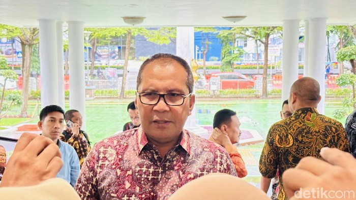 Wali Kota Makassar Dorong Tarif Retribusi Sampah Bayar Pakai Qris