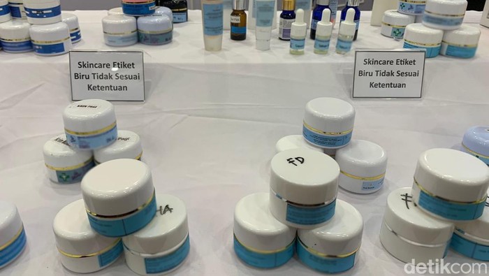 Foto: Skincare Etiket Biru yang Diciduk BPOM, Mengandung Bahan Berbahaya