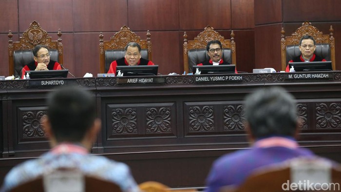 Momen Ketua DKPP Jelaskan Teguran Keras di Sidang MK