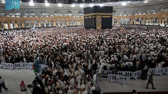 Suasana Iktikaf Malam 29 Ramadan di Masjidil Haram Suasana Iktikaf Malam 29 Ramadan di Masjidil Haram
