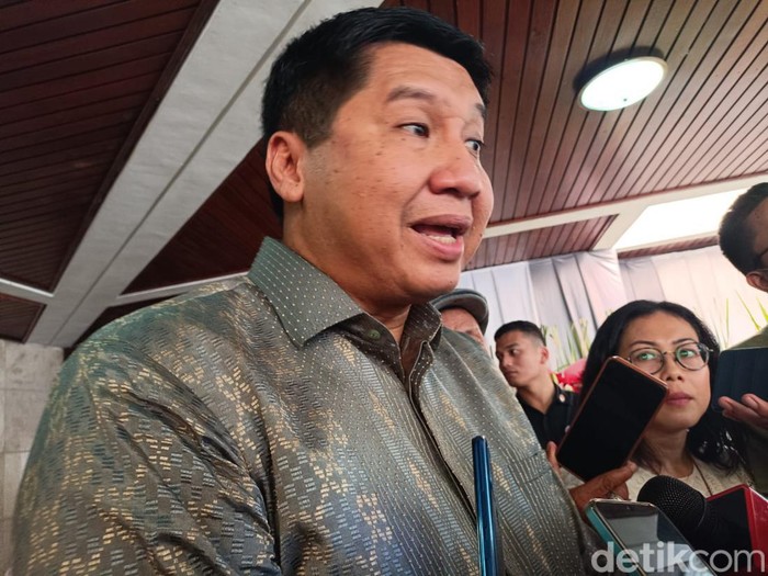 Pengakuan Maruarar Sirait soal Jadi Anak Buah Prabowo Pengakuan Maruarar Sirait soal Jadi Anak Buah Prabowo