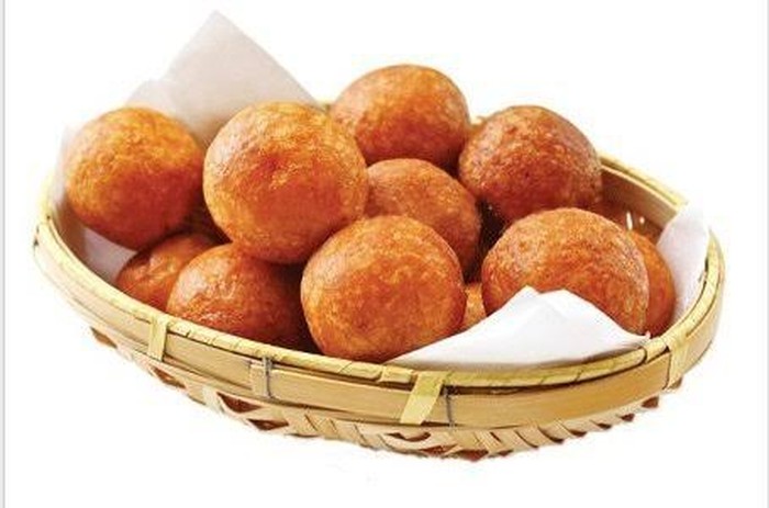 Kriuk! 20 Bola-bola Ubi Manis Renyah Ada di Sini!