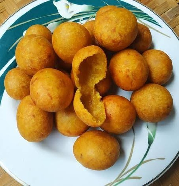 Kriuk! 20 Bola-bola Ubi Manis Renyah Ada di Sini!
