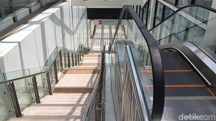 Potret Stasiun Kereta Cepat Karawang yang Belum Dibuka