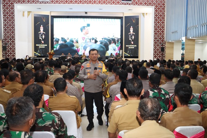 Kapolda Jateng Tekankan Sinergitas TNI-Polri & Pemda Jaga Harkamtibmas Kapolda Jateng Tekankan Sinergitas TNI-Polri & Pemda Jaga Harkamtibmas
