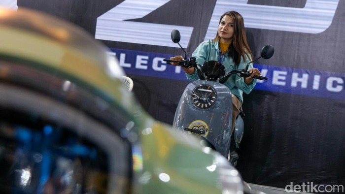 Murah Banget, Motor Listrik ZPT Nimbuzz Cuma Rp 2,99 Juta