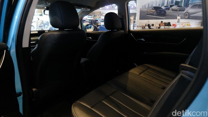 Siap Mengaspal, Taksi Listrik Baru Bluebird Pakai BYD E6