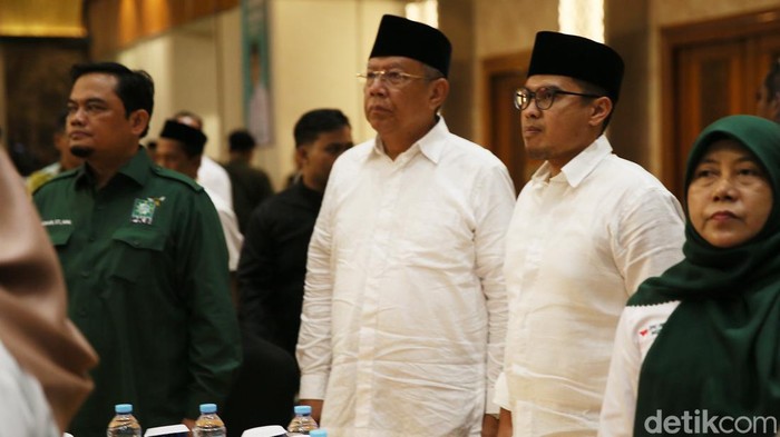 Semringah Cak Imin di Ta'ruf Politik PKB