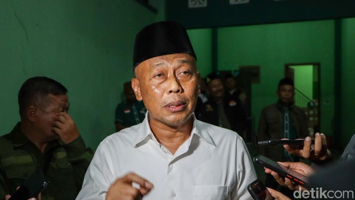 Bupati Ponorogo Buka Suara soal Dugaan Ijazah Palsu Bupati Ponorogo Buka Suara soal Dugaan Ijazah Palsu