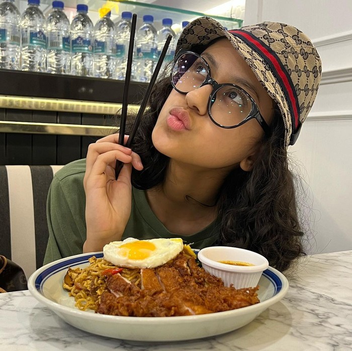 Asila Maisa, Putri Ramzi yang Sering Bagikan Momen Kuliner Seru