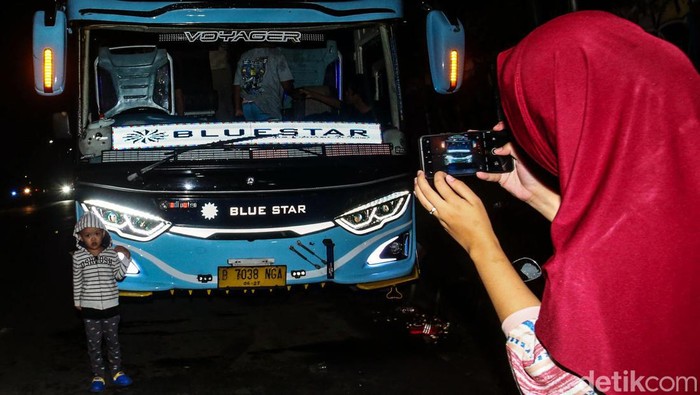 Fenomena Klakson Bus Basuri yang Bikin Anak-anak Menari