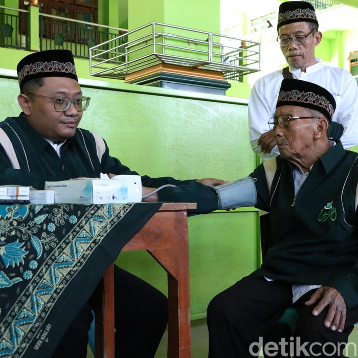 Harjo Mislan, Calon Jemaah Haji Tertua Usia 109 Tahun Asal Ponorogo Harjo Mislan, Calon Jemaah Haji Tertua Usia 109 Tahun Asal Ponorogo