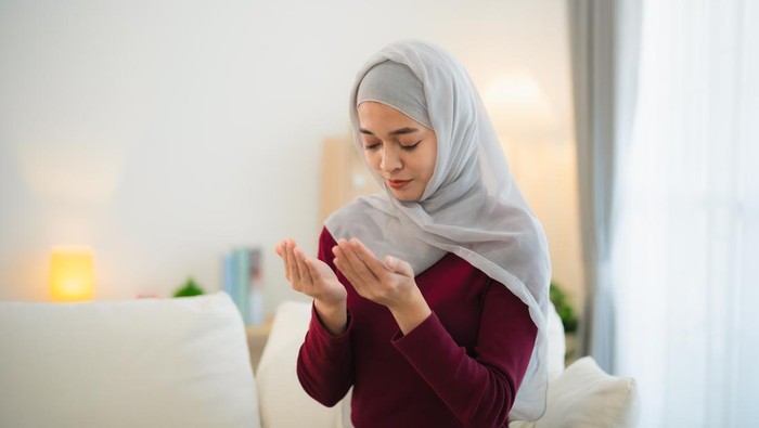 Doa 10 Hari Kedua Bulan Ramadhan, Ini Bacaan Arab, Latin, dan Artinya Doa 10 Hari Kedua Bulan Ramadhan, Ini Bacaan Arab, Latin, dan Artinya
