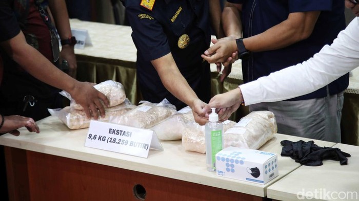 Bea Cukai Pasar Baru Ungkap Kasus Peredaran Narkotika