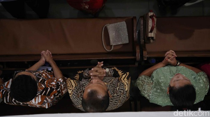 Potret Khidmat Misa Kenaikan Yesus Kristus di Gereja Semper Cilincing