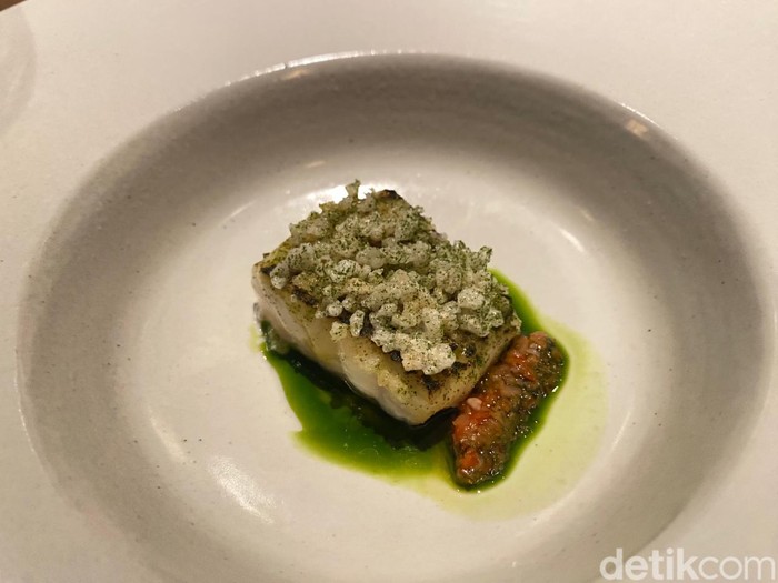 Ini Tampilan Menu 'August' yang Masuk Daftar Asia 50's Best Restaurants