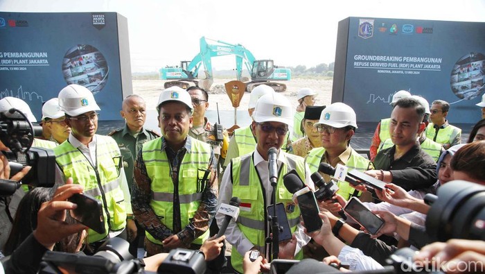 Pembangunan Tempat Pengolahan Sampah Terbesar di Indonesia Dimulai Pembangunan Tempat Pengolahan Sampah Terbesar di Indonesia Dimulai