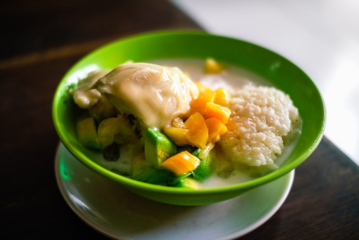 Slurrpp! 20 Es Duren yang Legit Ada di Sini