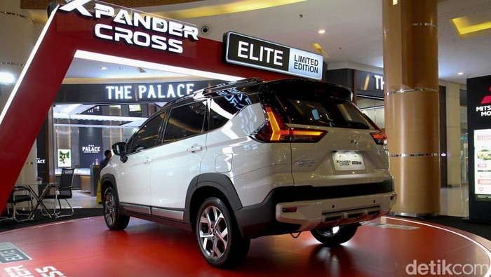 Lihat Lebih Dekat Xpander Cross dan Pajero Sport Elite Limited Edition