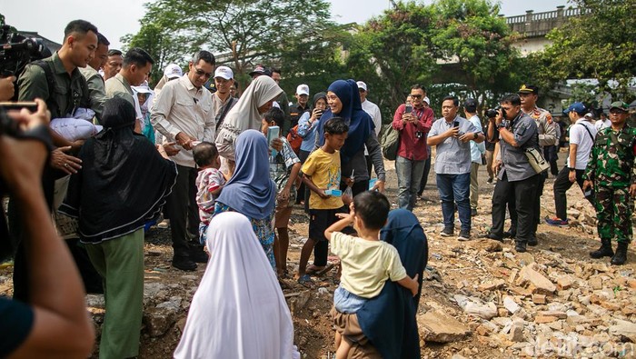 Heru Budi Tinjau Lahan Untuk Normalisasi Ciliwung Di Rawajati