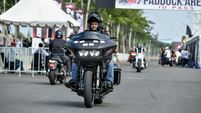 Potret Balapan Drag Moge Harley Davidson Terbesar di Indonesia