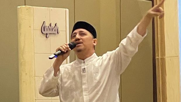 Ustaz Fikri Haikal MZ Sebut Ibadah Haji Mengukuhkan Toleransi dan Persatuan Ustaz Fikri Haikal MZ Sebut Ibadah Haji Mengukuhkan Toleransi dan Persatuan