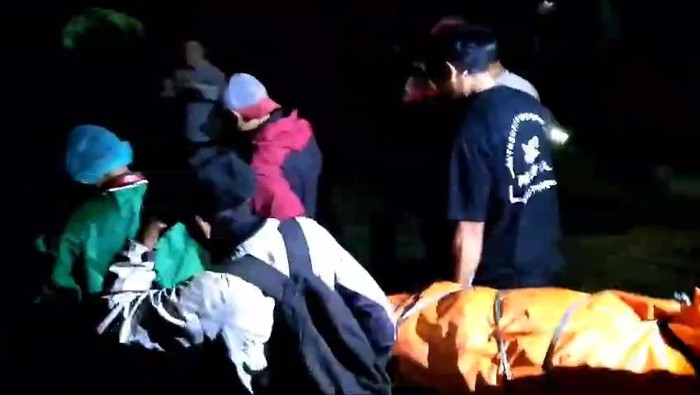 Pendaki Meninggal Di Toilet Pos Gunung Gede Pangrango