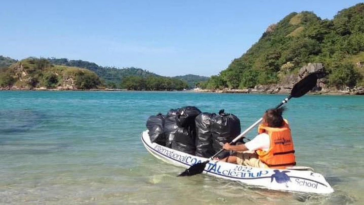 Perairan Labuan Bajo Tercemar Puluhan Ton Sampah Plastik