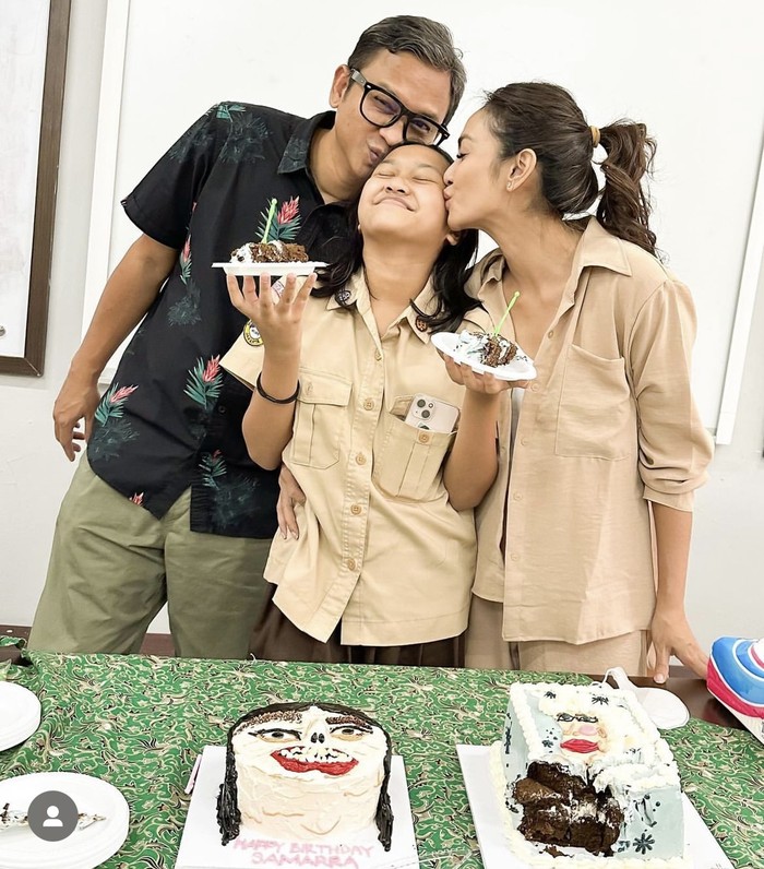 Momen Manis Masayu Anastasia Kulineran Bareng Mantan Suami hingga Sahabat