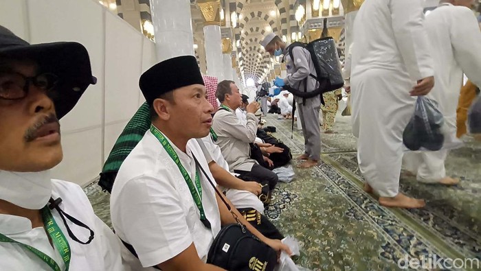Berkunjung ke Raudhah, Taman Surga di Madinah
