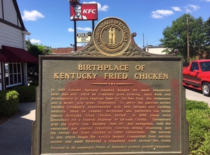 Di Museum Ini Bisa Nostalgia dan Cicip Resep Asli Ayam Goreng KFC