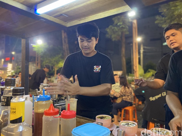 Creamy Berempah STMJ Bakar dengan Rasa Kopi dan Cokelat