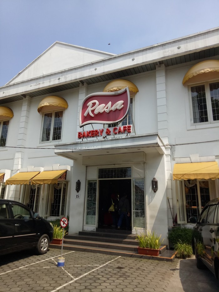 Potret Restoran Tempo Dulu Bersejarah di Bandung, Ada yang Masih Eksis!