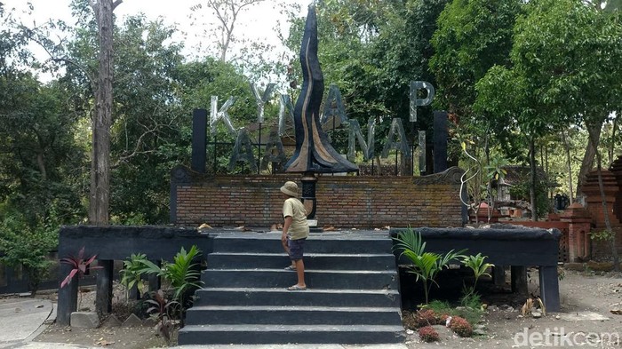 Melihat Lebih Dekat Wisata Kayangan Api Bojonegoro