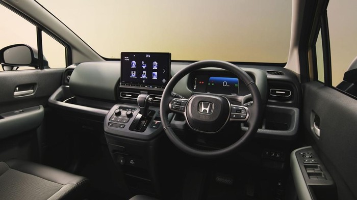 Potret Honda Freed Generasi Baru yang Dijual Mulai Rp 250 Jutaan
