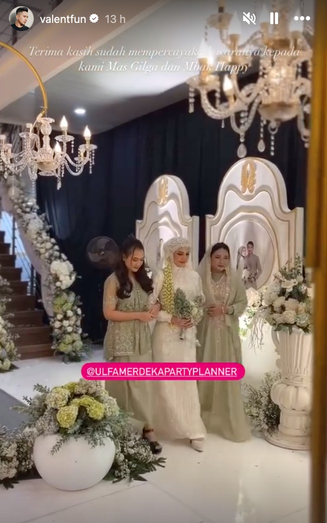 7 Foto Lamaran Hingga Pernikahan Happy Asmara & Gilga Sahid, Anggun Berhijab