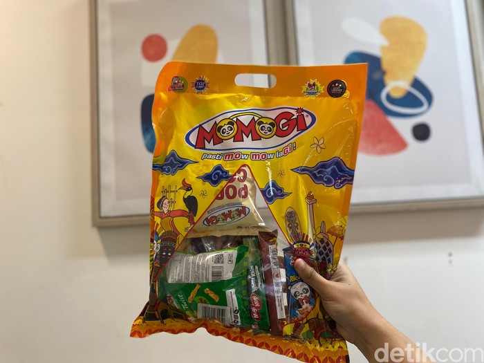 Auto Kalap! Begini Hasil Borong Aneka 'Ciki' di PRJ 2024