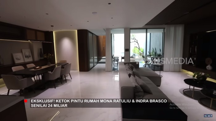 Jeroan Rumah Baru Mona Ratuliu dan Indra Brasco yang Mewah Bak Vila di Bali