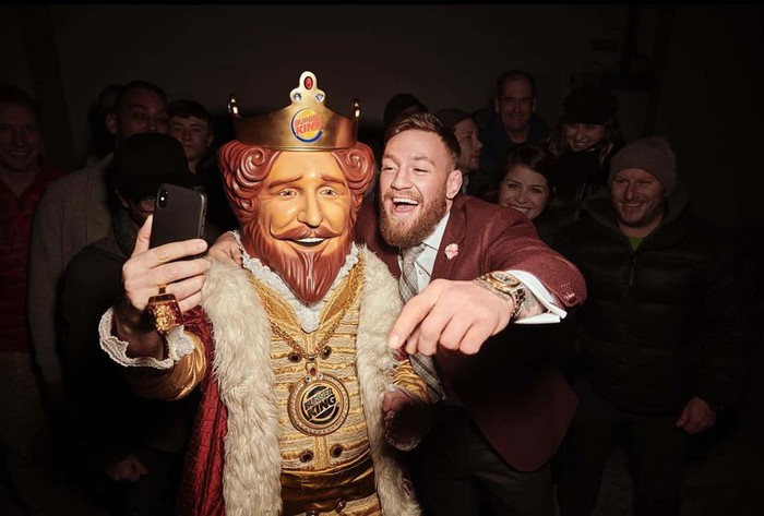 Bikin Nostalgia! 10 Maskot Restoran Cepat Saji yang Ikonik