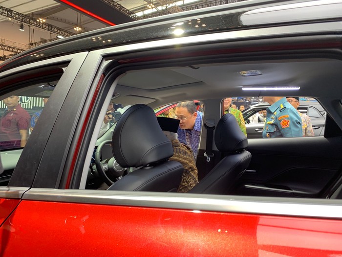 Wapres Ma'ruf Amin Tertawa-tawa di Hyundai Kona Electric, Ternyata ... Wapres Ma'ruf Amin Tertawa-tawa di Hyundai Kona Electric, Ternyata ...