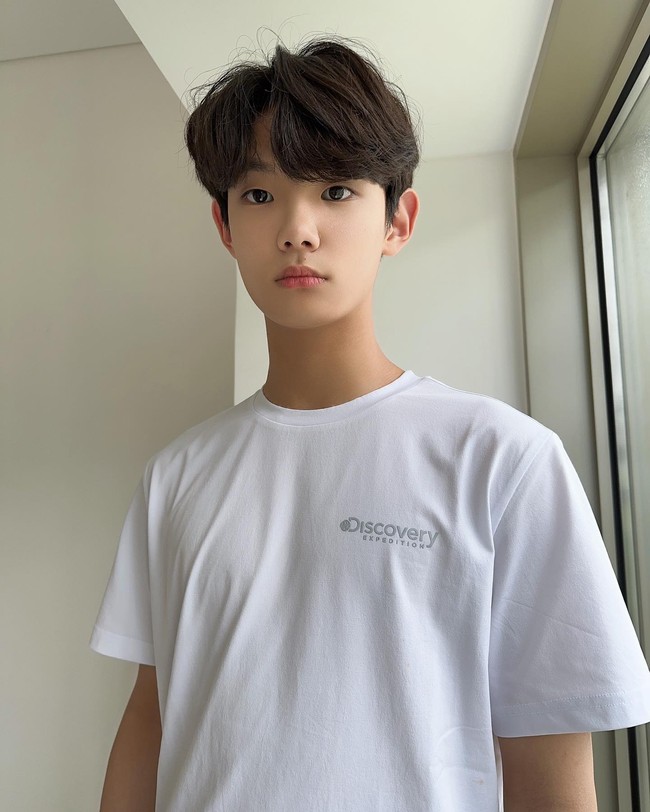 8 Foto Anak 'Baby Shark' Sudah Remaja Bikin Pangling, Ganteng Bak Idol KPop