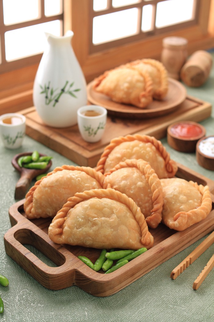 20 Pastel Gurih Renyah Harganya Rp 4 Ribuan!